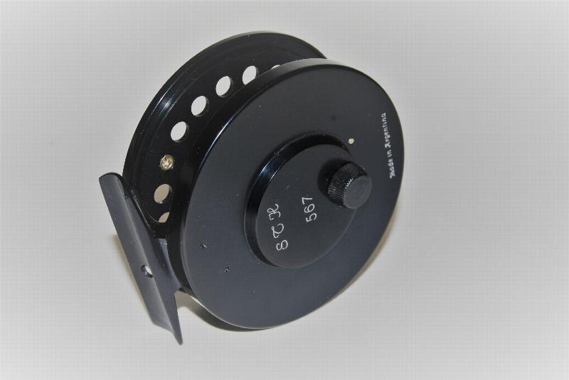 3 1/4" STH 567 Disc Drag. [Made in Argentina] RH. 4.9 oz. Cap. WF-7 ...